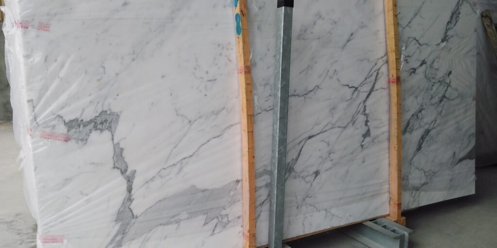Statuary Marble Purity: The Pure White Base Color and Rarity of ...
